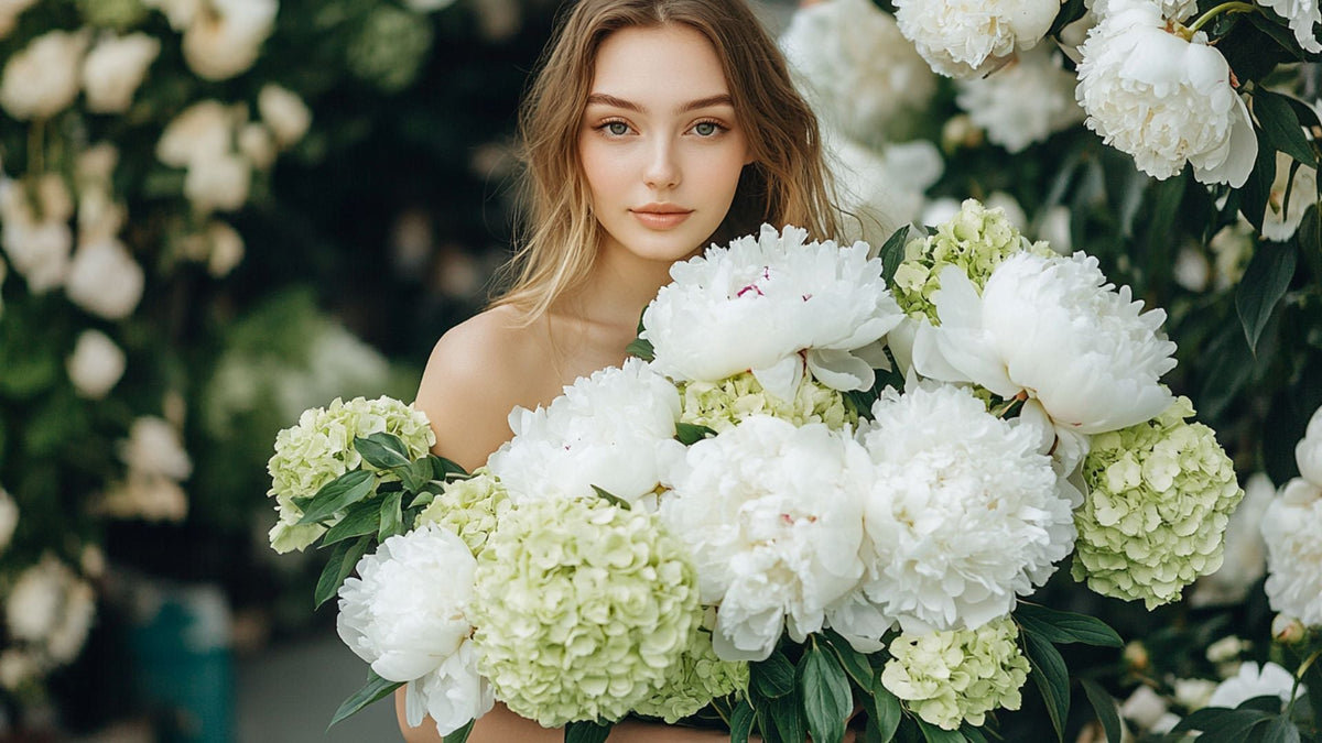 Beyond Red Roses | Unique March 8 Flowers – Rosaholics