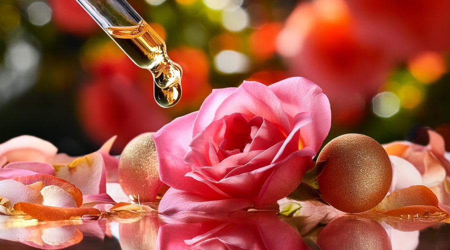 The Therapeutic Power of Roses: Aromatherapy Benefits – Rosaholics